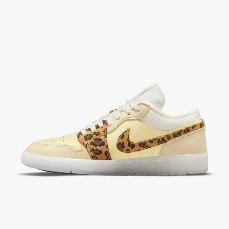 Air Jordan 1 Low SNKRS Day | DN6998-700 | Grailify